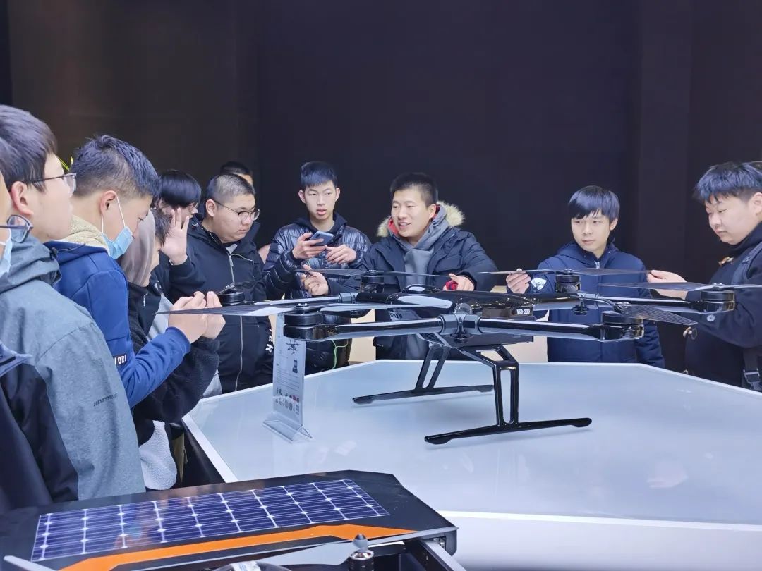 Warmly congratulate the successful acceptance of the civil UAV ...